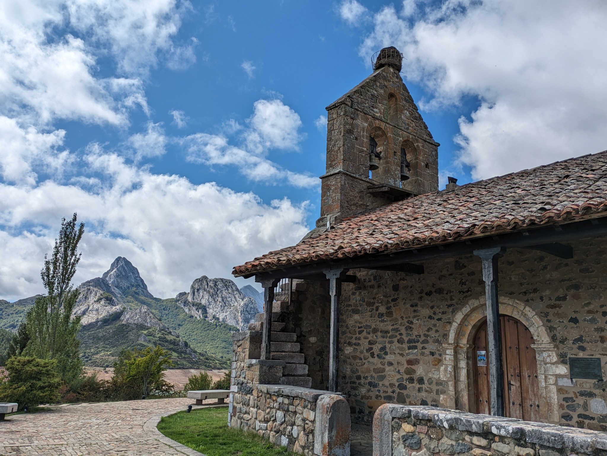 Riaño, a village that was submerged and reborn. – Our life in Spain